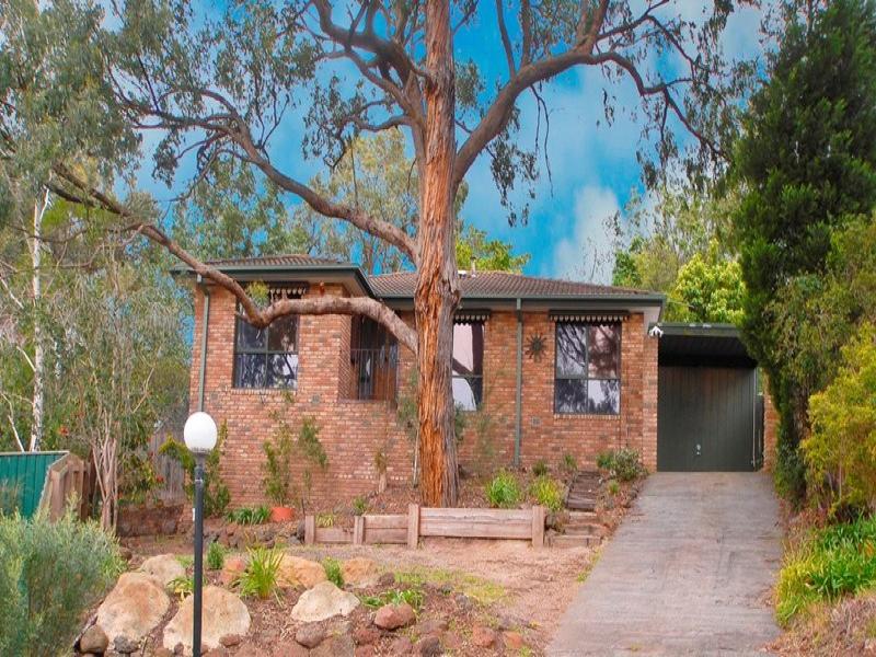 2 Rustic Drive, Boronia, VIC 3155 - realestate.com.au