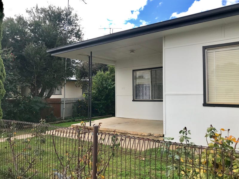 215 George Street, Hay, NSW 2711 - realestate.com.au
