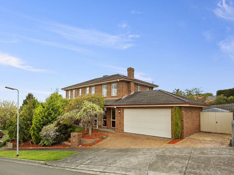 127 Partridge Way, Mooroolbark, VIC 3138 - realestate.com.au