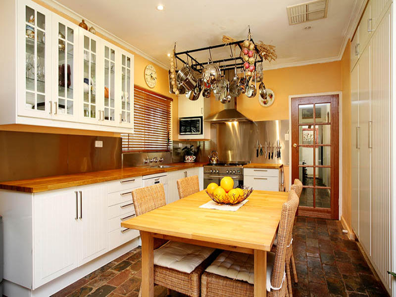 137 Penrice Road, Angaston, SA 5353 - Property Details