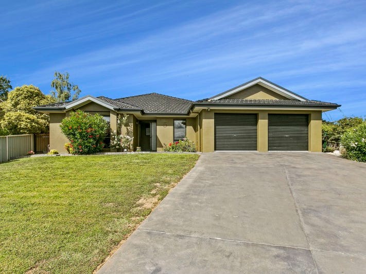 5 Ella Court, Kennington, VIC 3550 - realestate.com.au