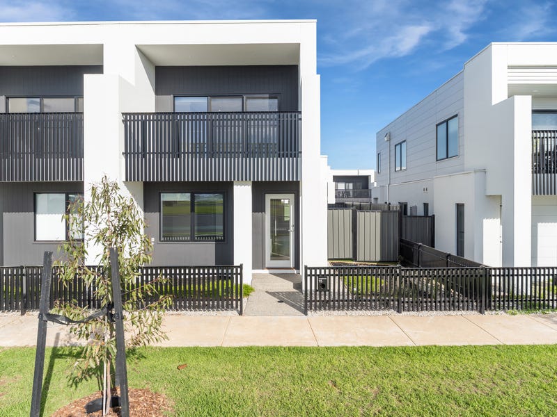 15 Billop Walk, Werribee, VIC 3030 - realestate.com.au
