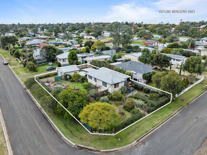 19 Victoria Street, Goombungee, Qld 4354 - Property Details