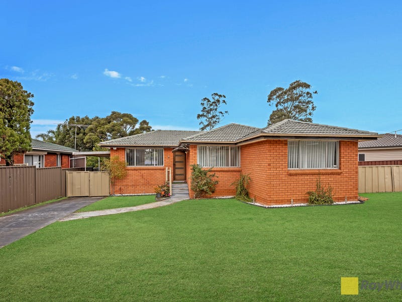 8 Chestnut Crescent, Bidwill, NSW 2770 - Property Details