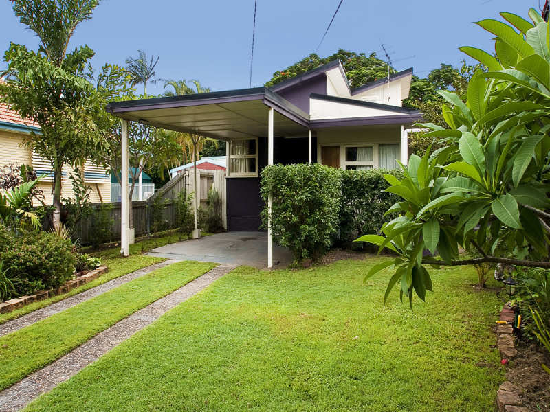 52 EVERSLEIGH ROAD,, Scarborough, Qld 4020 - Property Details