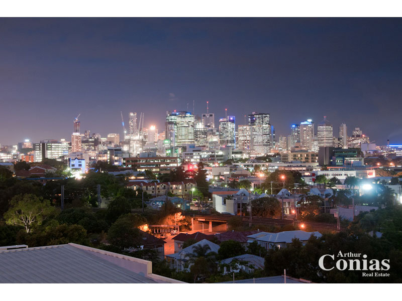 Property 107166632, Auchenflower, Qld 4066 - Property Details