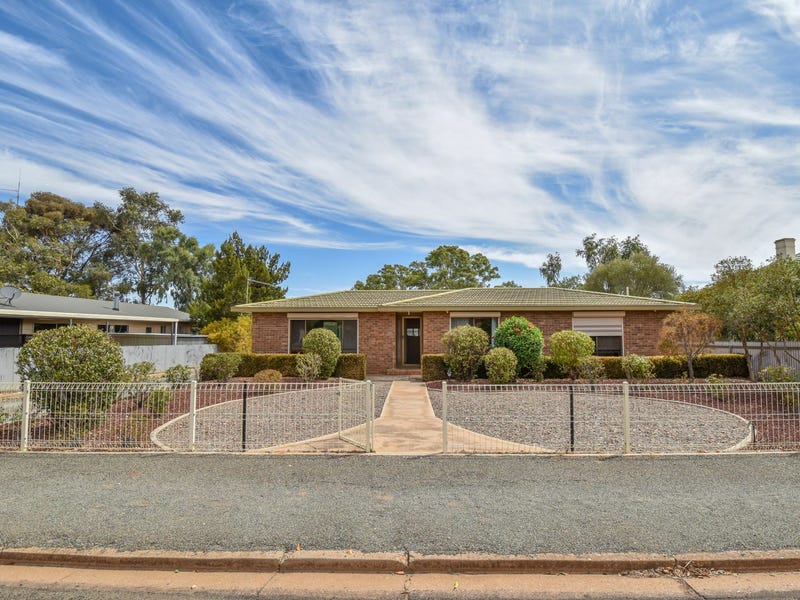 32 Clifton Rd, Jamestown, SA 5491 - Property Details