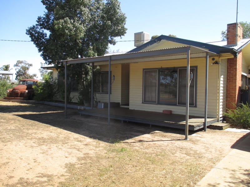 24 Richardson Street, Walpeup, Vic 3507 - Property Details