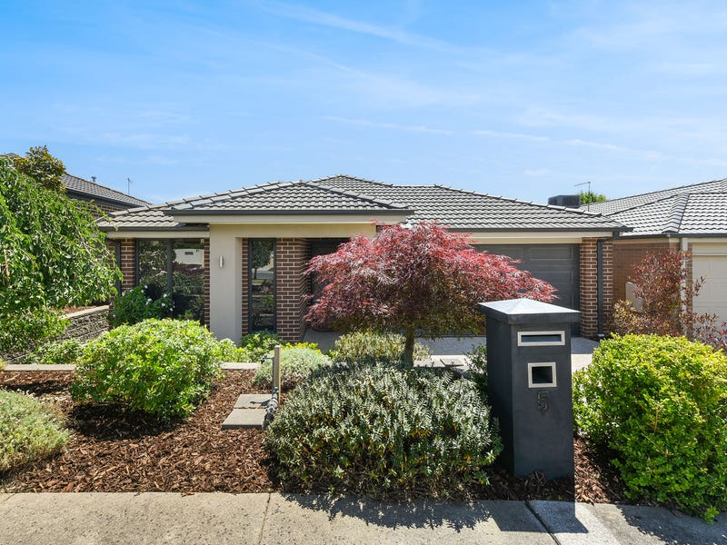 5 Nutmeg Close, Berwick, Vic 3806 - Property Details