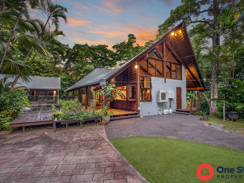 438 Brinsmead Road, Brinsmead, Qld 4870 - Property Details
