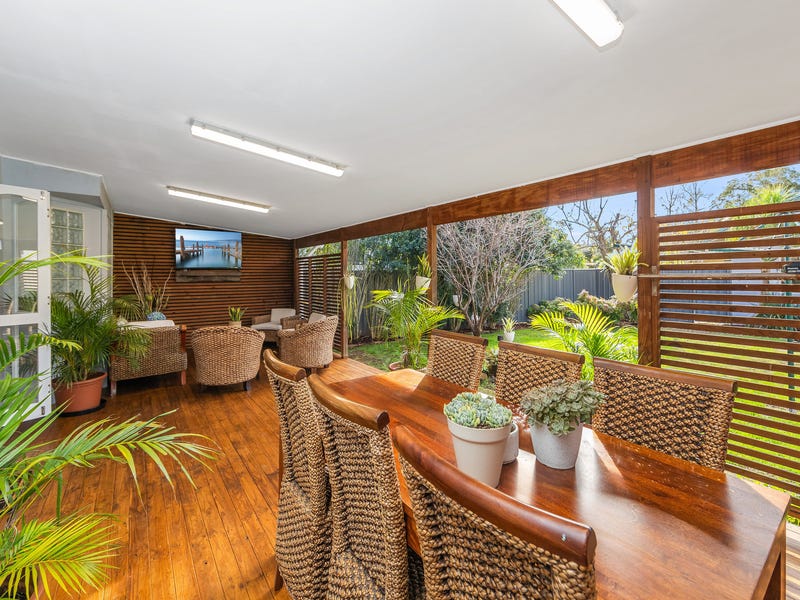 257 Tuggerawong Road, Tuggerawong, NSW 2259 - Property Details