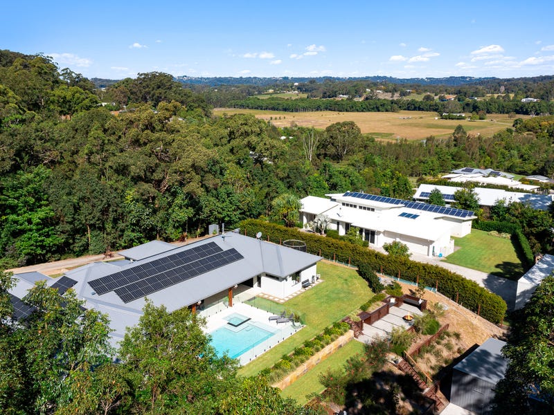 33 Clearview Place, Rosemount, Qld 4560 - Property Details