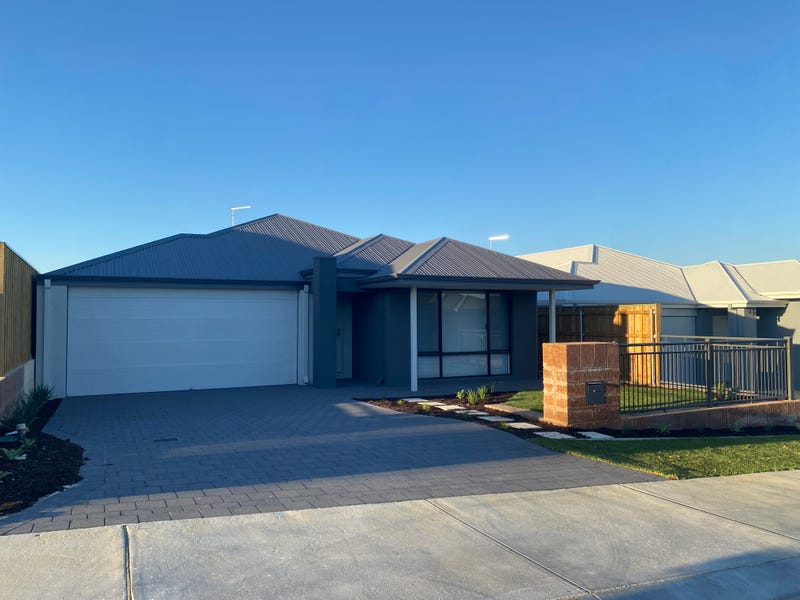 18 Iwasaki Crest, Ellenbrook, WA 6069 - realestate.com.au