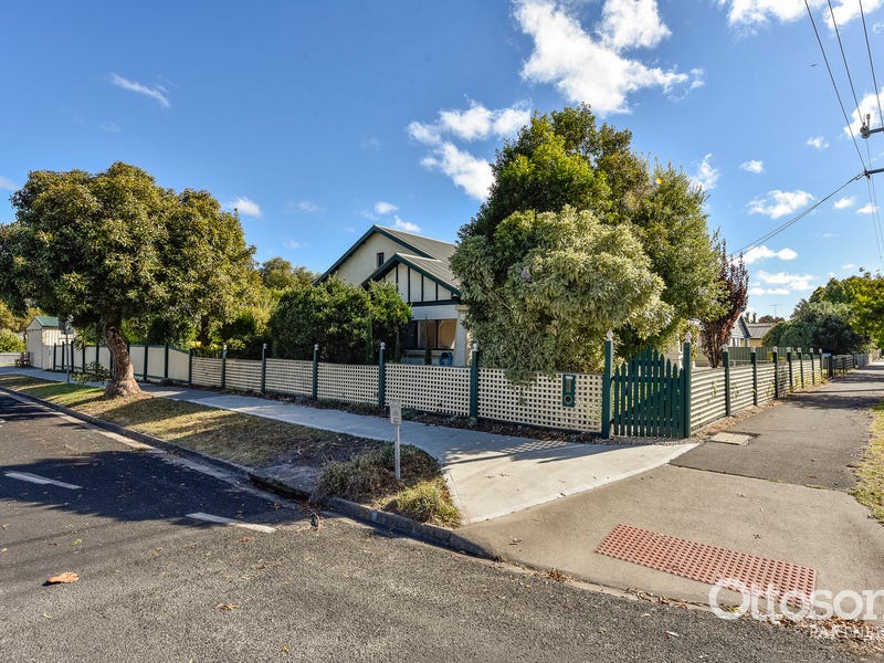 28 Sandstone Avenue, Naracoorte, SA 5271 - Property Details