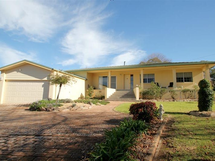 46 George Street, Tenterfield, NSW 2372 - realestate.com.au