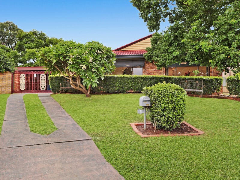 8 Troon Place, St Andrews, NSW 2566 - realestate.com.au