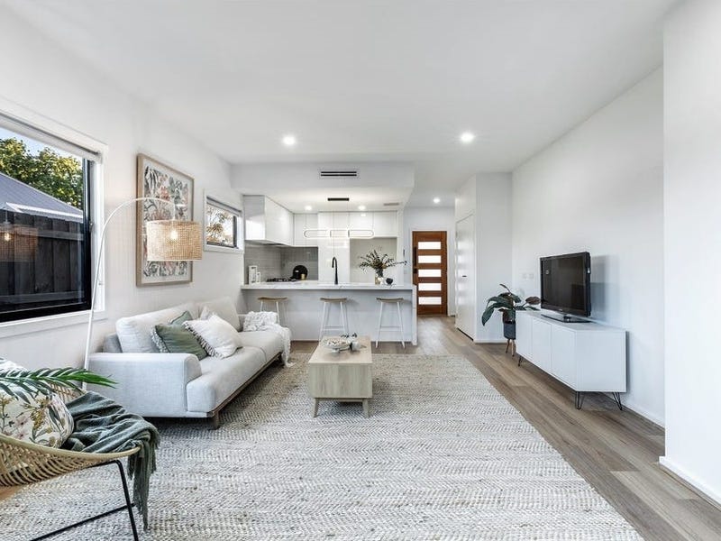 2/17 Juniper Crescent, Thomastown, Vic 3074 - House for Sale ...