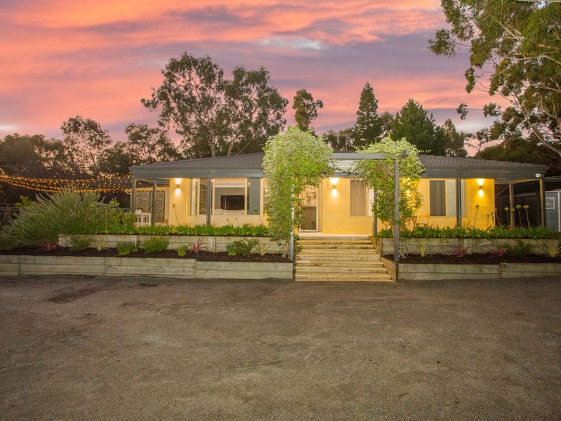 70 Wallangarra Drive, Bedfordale, WA 6112 - Property Details