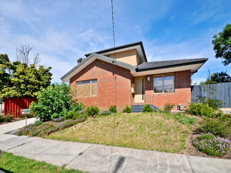 17 Braidhill Road, Macleod, Vic 3085 - Property Details