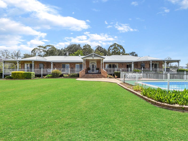 216 Blanchview Road, Withcott, Qld 4352 - Property Details