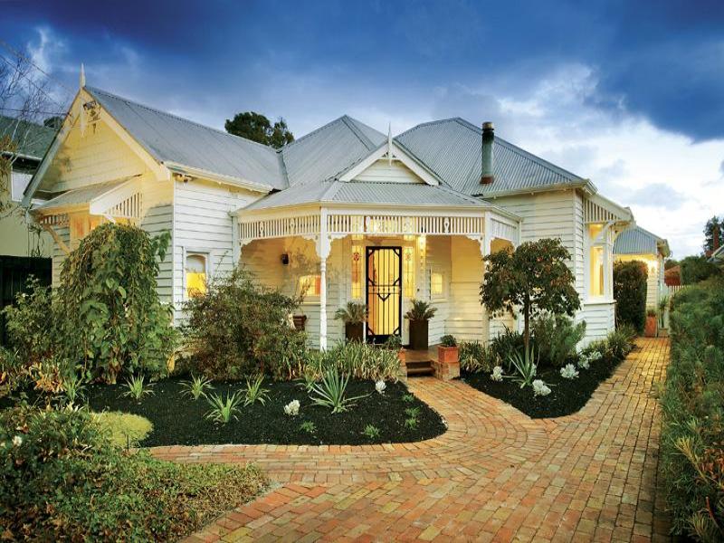 4 Gordon Street, Hampton, Vic 3188 - Property Details