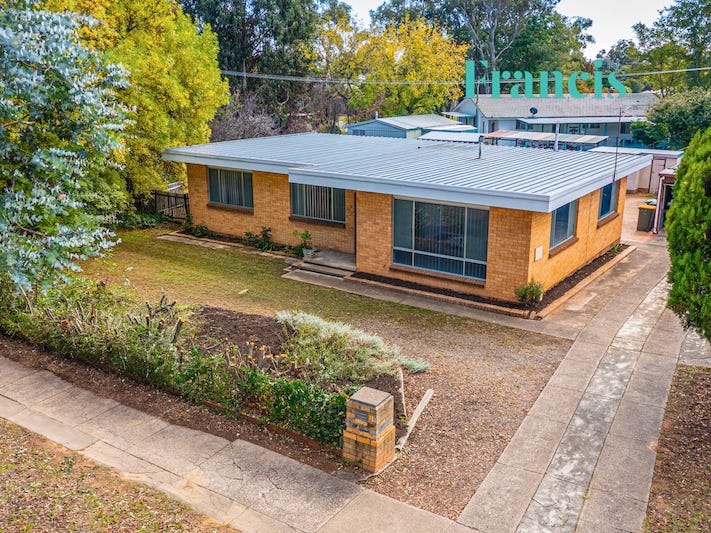 58 Belconnen Way, Page, ACT 2614 - Property Details