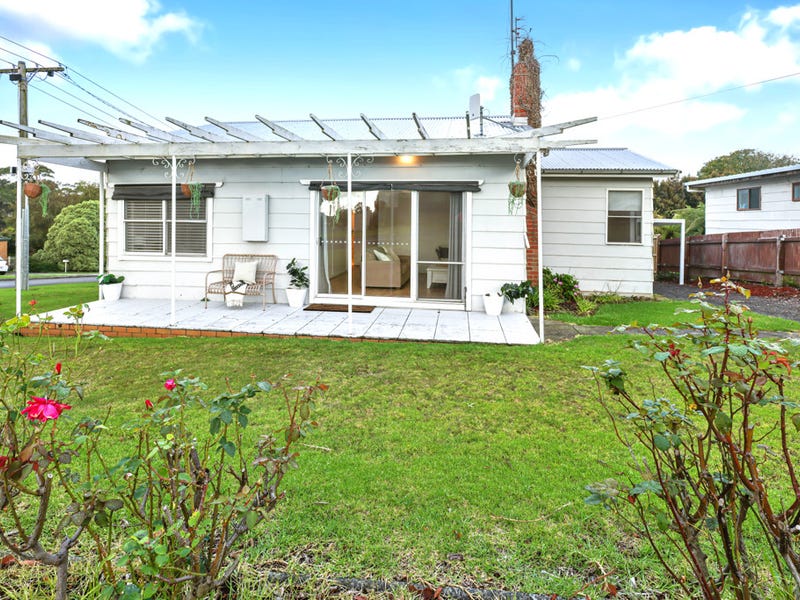 10 Callaway Street, Timboon, Vic 3268 - House for Sale - realestate.com.au