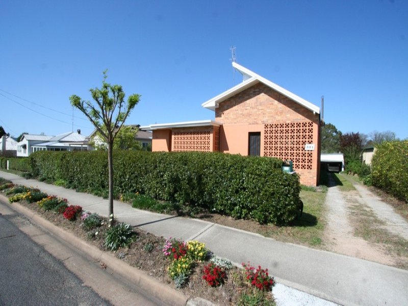 381 Rouse Street, Tenterfield, NSW 2372 - realestate.com.au