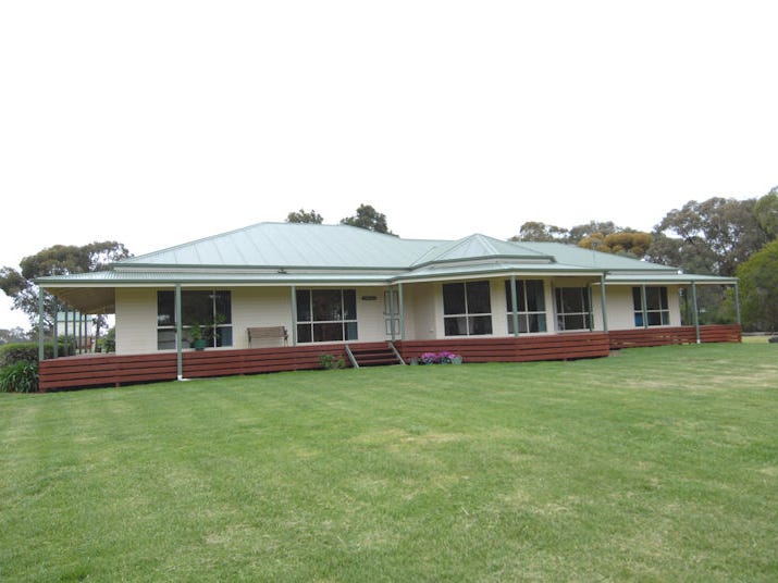 3 BILLABONG PLACE, Deniliquin, NSW 2710 - Property Details