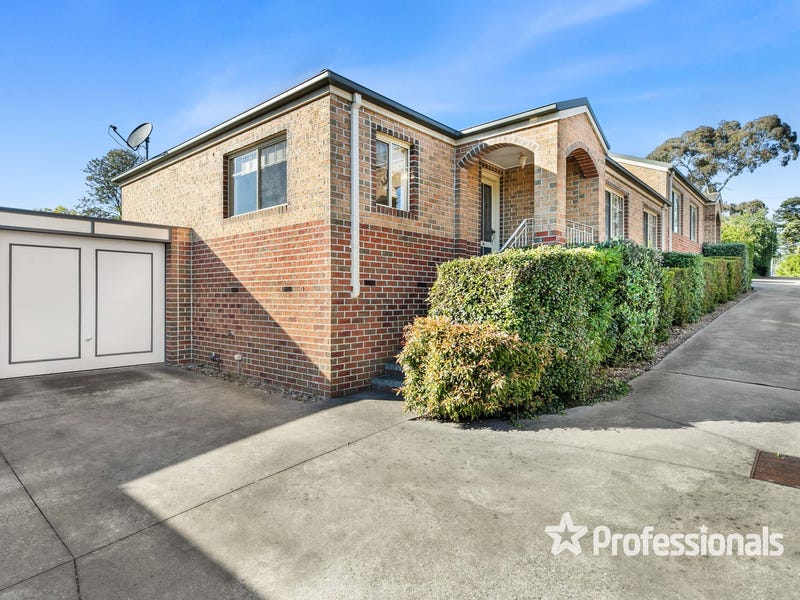 13/15 Cambridge Road, Mooroolbark, Vic 3138 - Property Details
