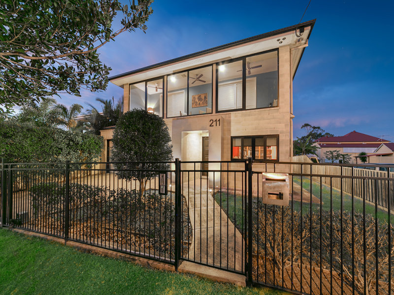 211 Brighton Rd, Sandgate, Qld 4017 - Property Details