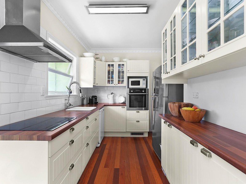 340 Stanley Road, Carina, Qld 4152 - Property Details