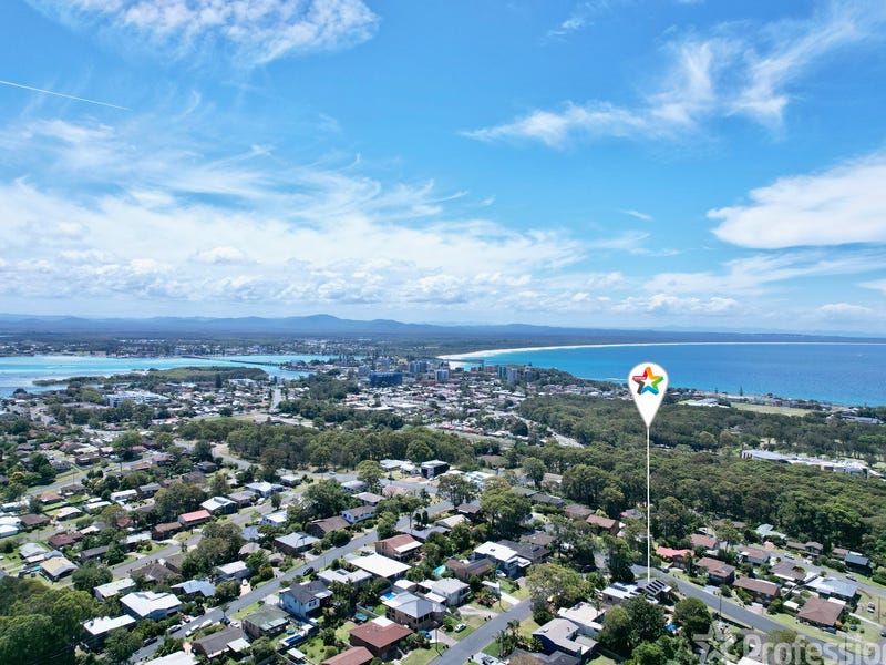2 Surfview Avenue, Forster, NSW 2428 - Property Details