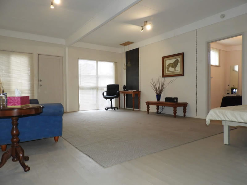 52 Austin Street, Hawkesdale, VIC 3287 - realestate.com.au