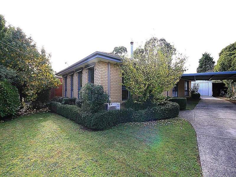 9 Fintona Crt, Coldstream, Vic 3770 - Property Details