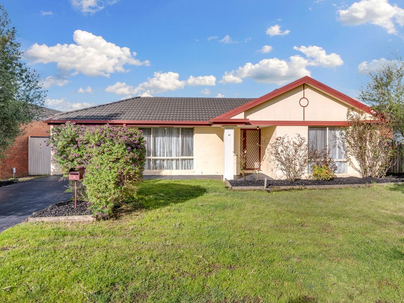 30 Riversdale Street, Craigieburn, VIC 3064 - realestate.com.au