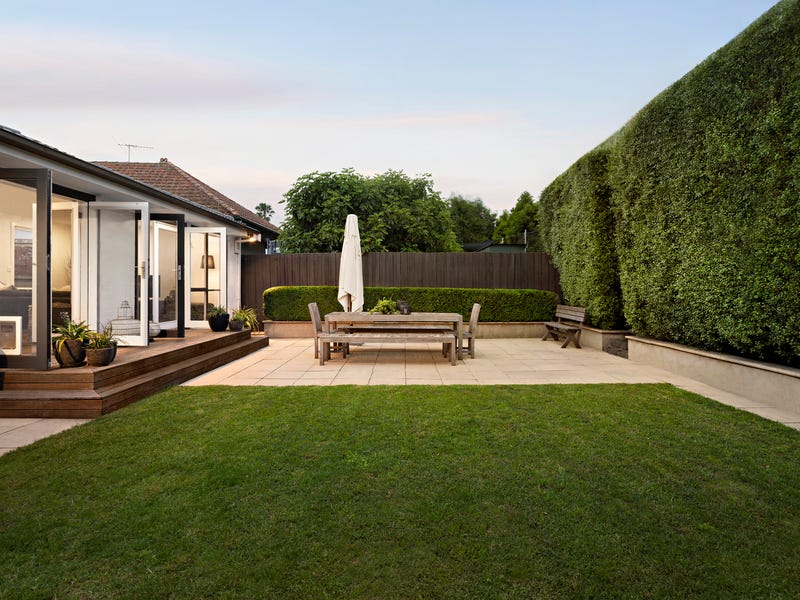 14 Ewart Street, Malvern, Vic 3144 - Property Details