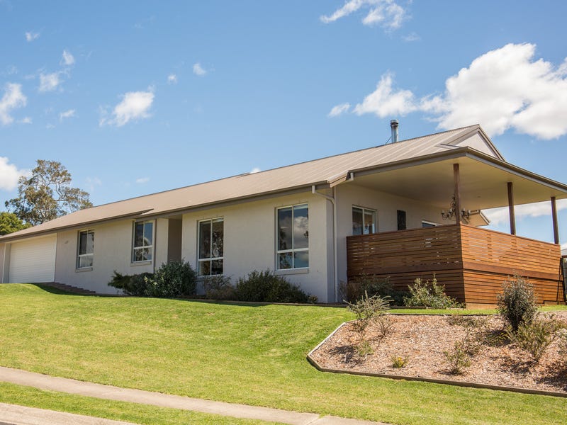 4 Glen Mia Drive, Bega, NSW 2550 - Property Details