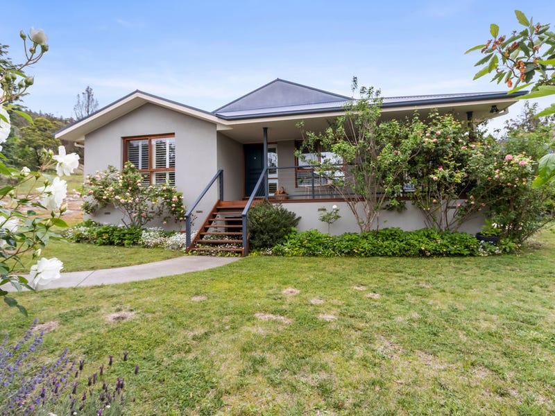 8 Morundah Street, Cooma, NSW 2630 - realestate.com.au