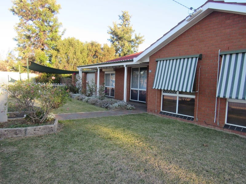 34 Macgregor Street, West Tamworth, NSW 2340 - realestate.com.au