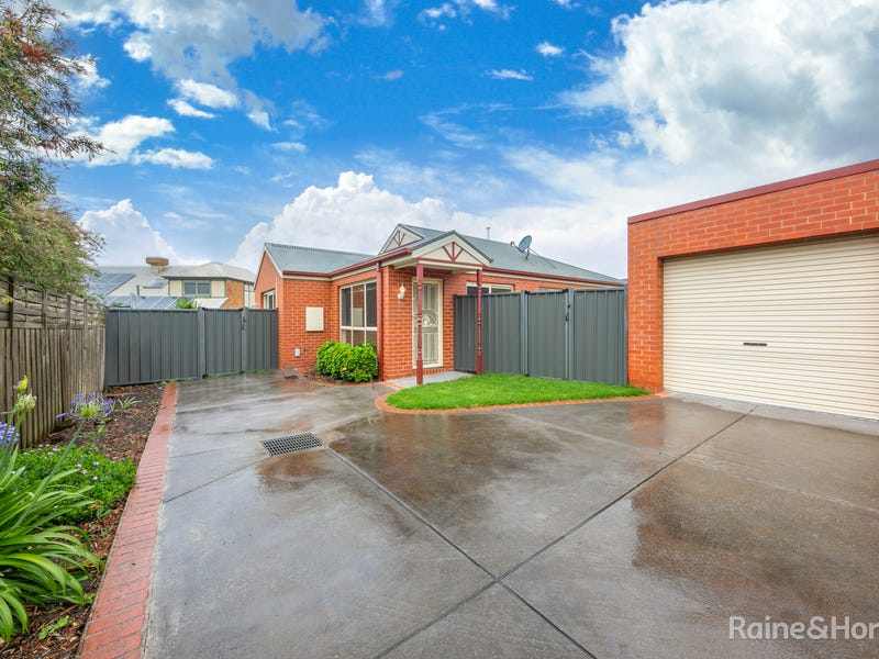 3/9 Highlands Court, Sunbury, Vic 3429 - Property Details