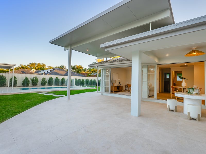 71 Outlook Drive, Tewantin, Qld 4565 - Property Details