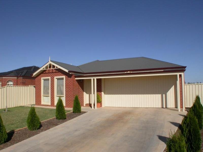 33 Francesca Drive, Irymple, VIC 3498 - realestate.com.au