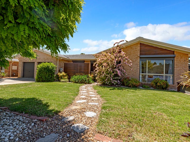 22 Kneebone Street, Bonython, ACT 2905 - Property Details