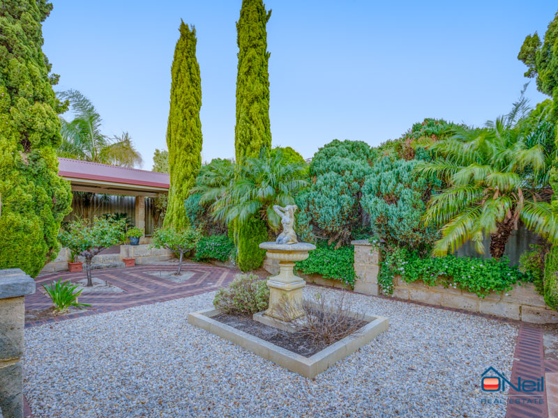 10 Burrowa Street, Armadale, WA 6112 - Property Details