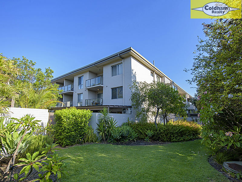 27/4 Comer St, Como, WA 6152 - Property Details