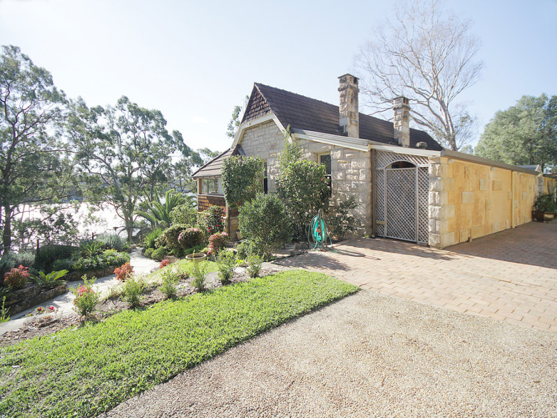 11 Stuart Close, Illawong, NSW 2234 - Property Details