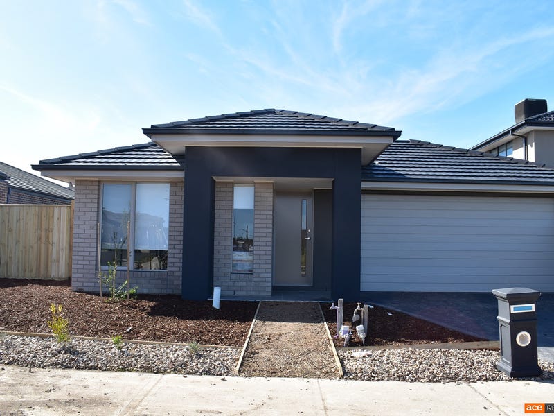 4 Upthorpe Way, Mickleham, VIC 3064 - realestate.com.au