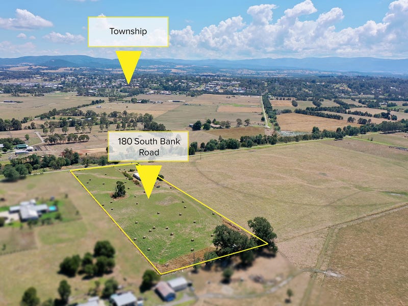 CA1 Southbank Road, Bunyip, Vic 3815 - Property Details