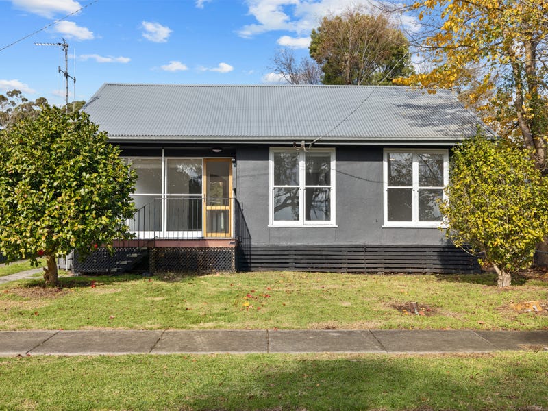 25 Whitelaw Street, Meeniyan, Vic 3956 - Property Details